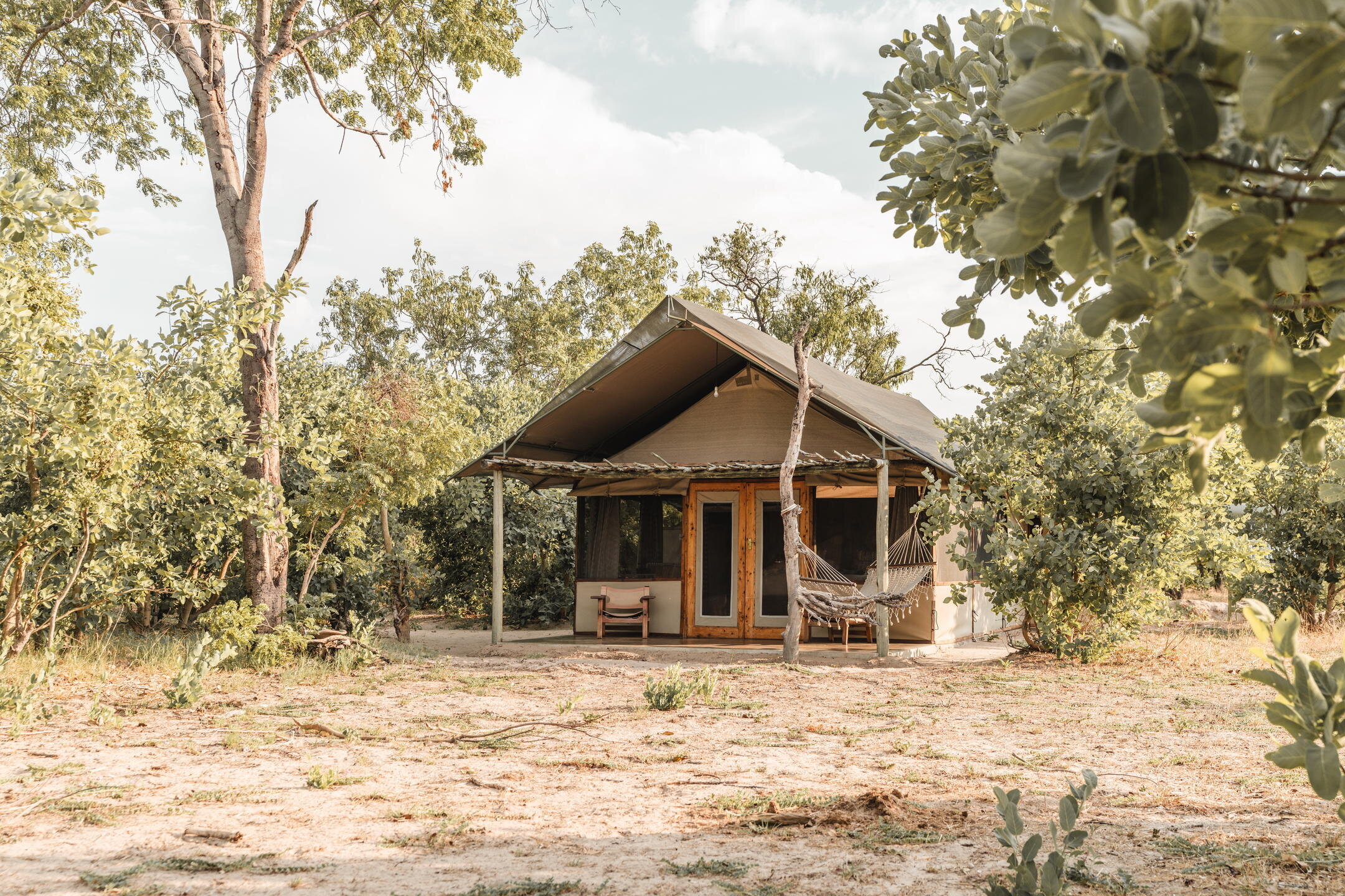 Little Makalolo - Coral Tree - Zimbabwe Family Safaris